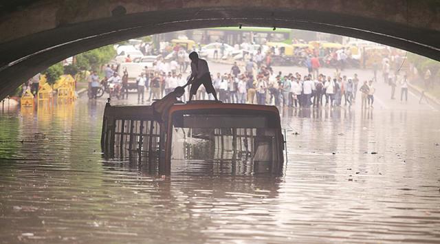 Delhi: Waterlogging under Minto Bridge leads to road closure | Delhi News