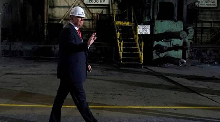 Donald Trump hails Illinois steel mill as an economic success story ...