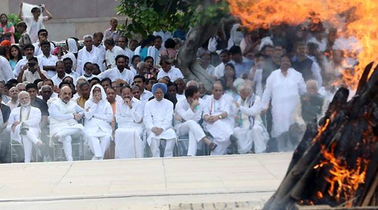 Atal Bihari Vajpayee funeral Highlights: Former PM cremated with full ...