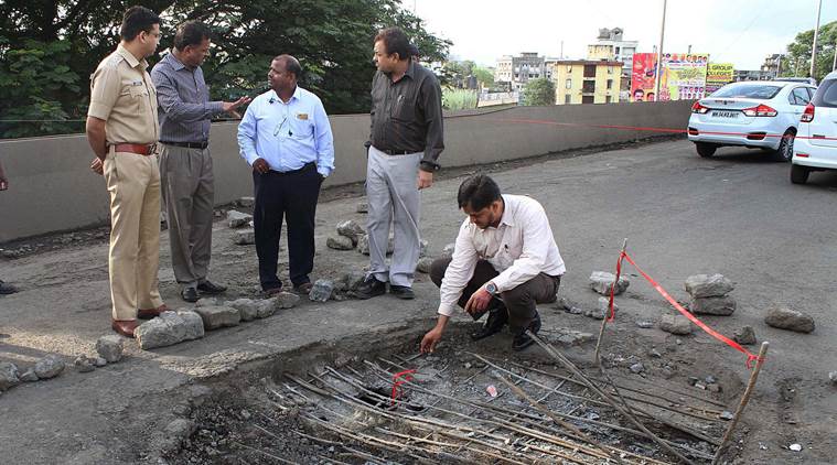 Portion of overbridge in Bhiwandi collapses | Mumbai News - The Indian ...