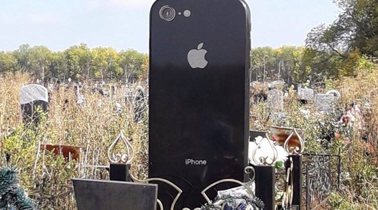 ‘Mobile-loving’ Russian woman gets iPhone-shaped tombstone thanks to ...