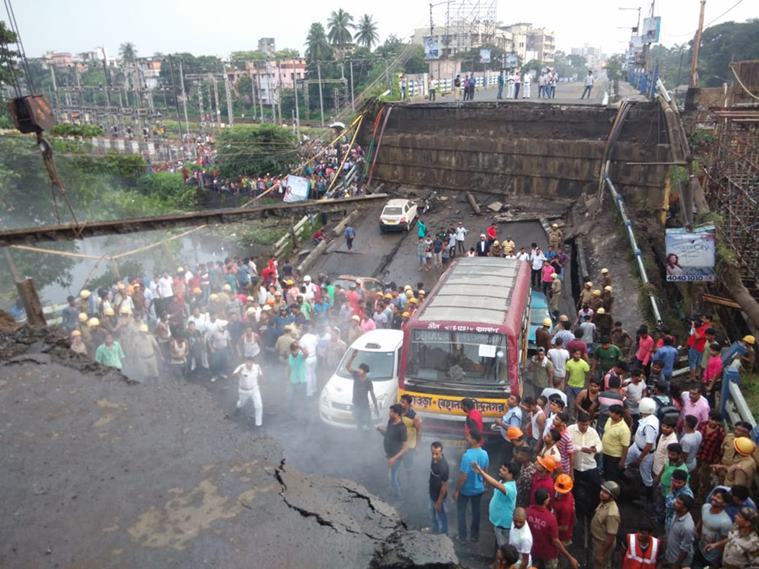 Kolkata Majerhat Bridge Collapse Live Updates: No confirmation of ...