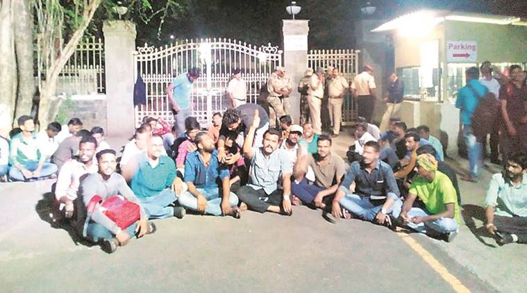 Ruckus at SPPU as protesting students ‘damage’ V-C’s car; some students ...