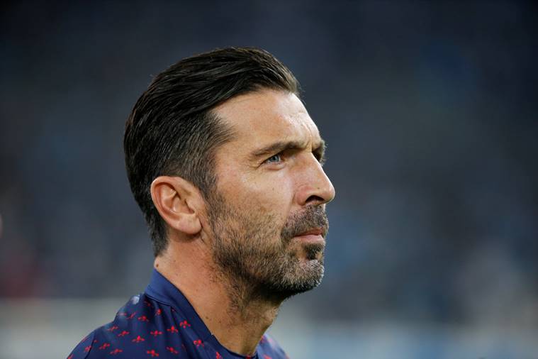 Gianluigi Buffon in goal in PSG’s must-win match against Napoli in ...