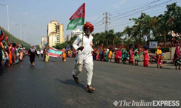 In parched Maharashtra, farmers and tribals hit the streets again ... In parched Maharashtra, farmers and tribals hit the streets again ...