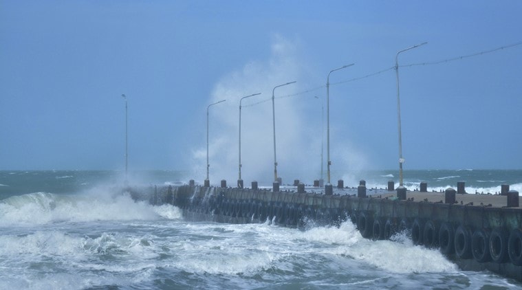 Cyclone Gaja LIVE Updates: 11 dead in Tamil Nadu, Centre takes stock of ...