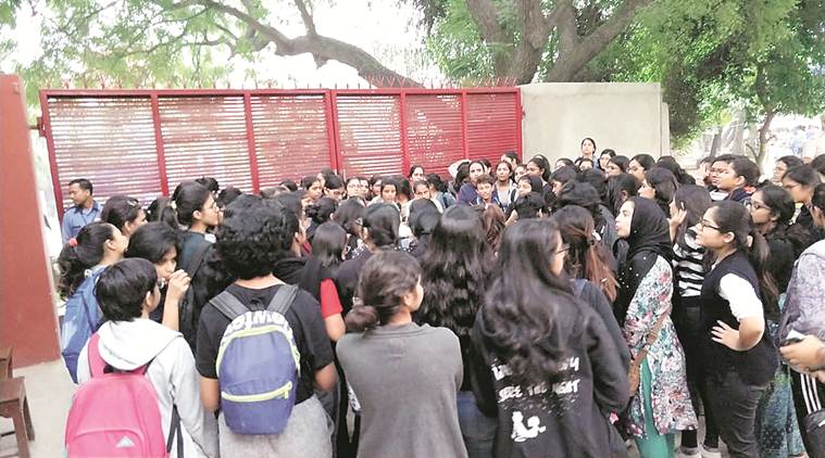 Protest outside DU’s Lady Shri Ram College over hostel curfew rules ...