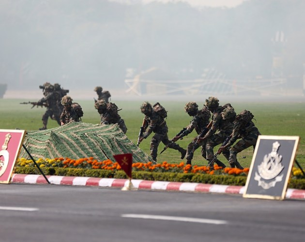 Army Day celebrations 2019: Chief Gen Bipin Rawat reviews parade ...