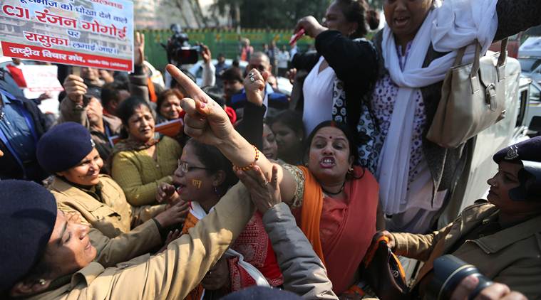 Ayodhya land dispute HIGHLIGHTS: Supreme Court adjourns hearing, VHP ...