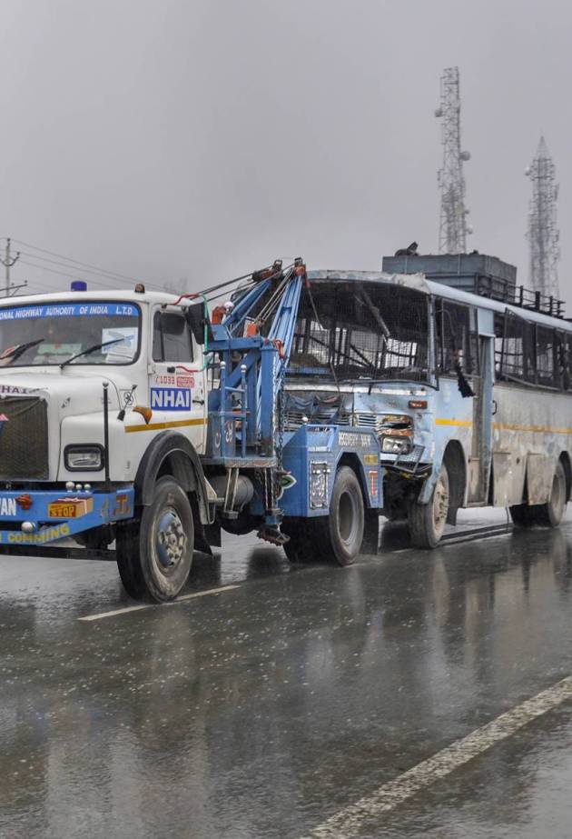Terror attack in J&K’s Pulwama kills 40 CRPF personnel, JeM behind ... Terror attack in J&K’s Pulwama kills 40 CRPF personnel, JeM behind ...