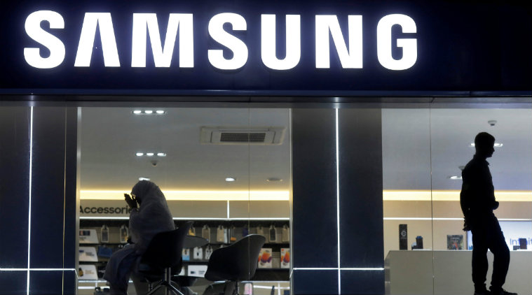 Samsung Galaxy S10E renders in Canary Yellow colour leaked: Report ...