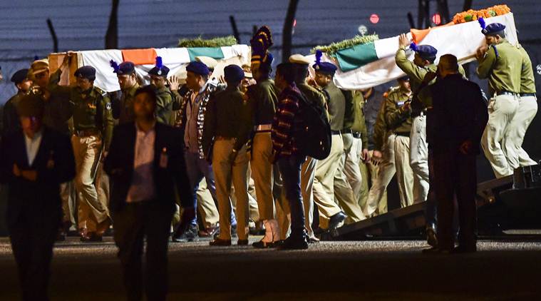 Pulwama attack: PM Modi, Opposition leaders pay homage to 40 CRPF ...