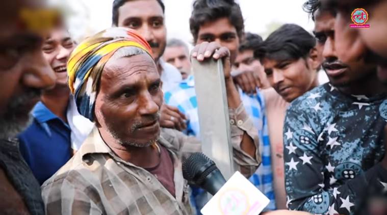 Daily wage worker from Bihar shocks crowd with his English speaking ...
