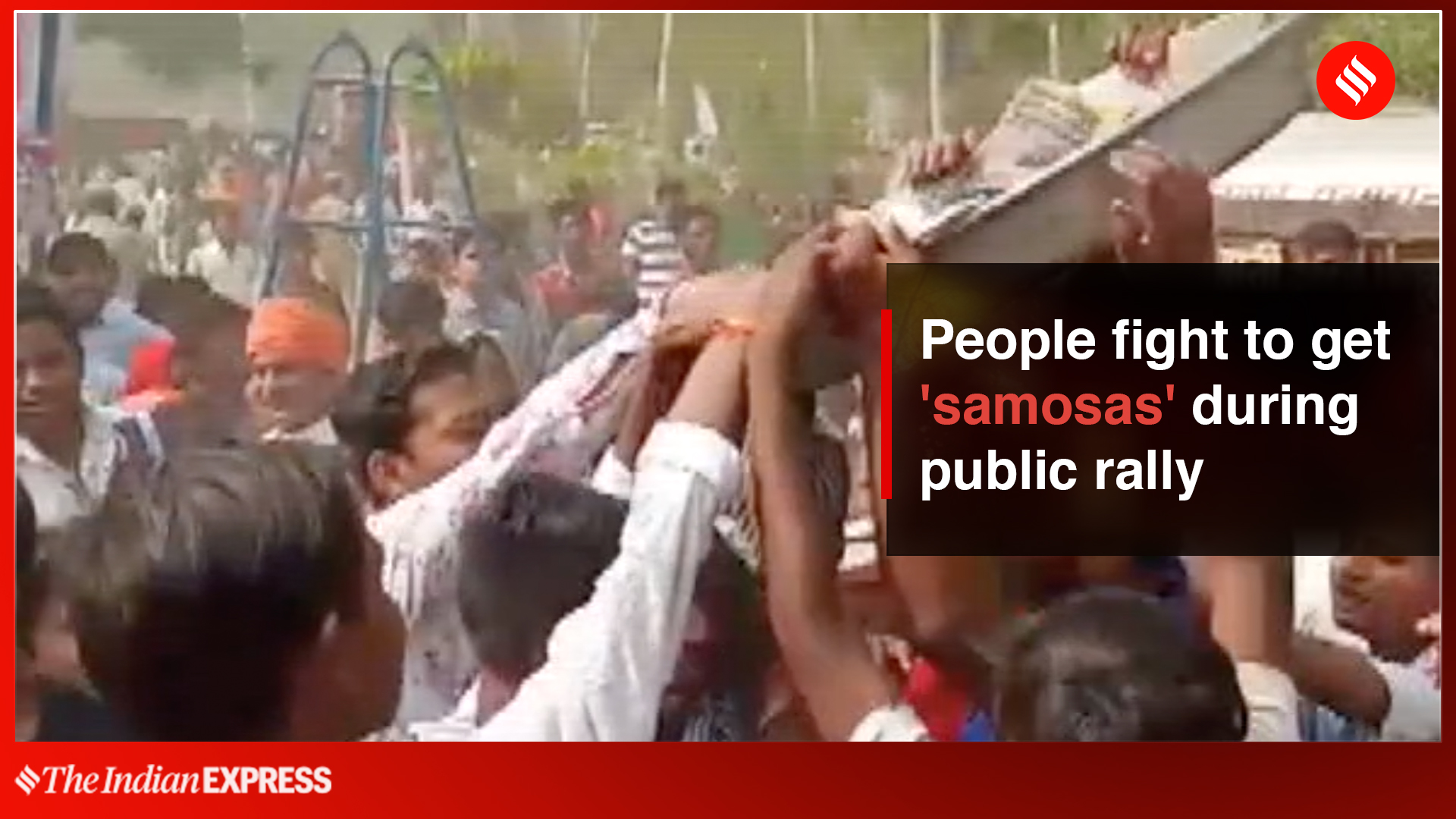 People fight to get samosas during up dy cm mauryas public rally-The ...