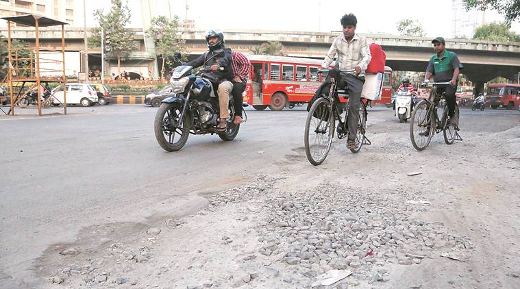 Mumbai: Busy junction dug up, traffic at Dadar TT slows to a crawl ...