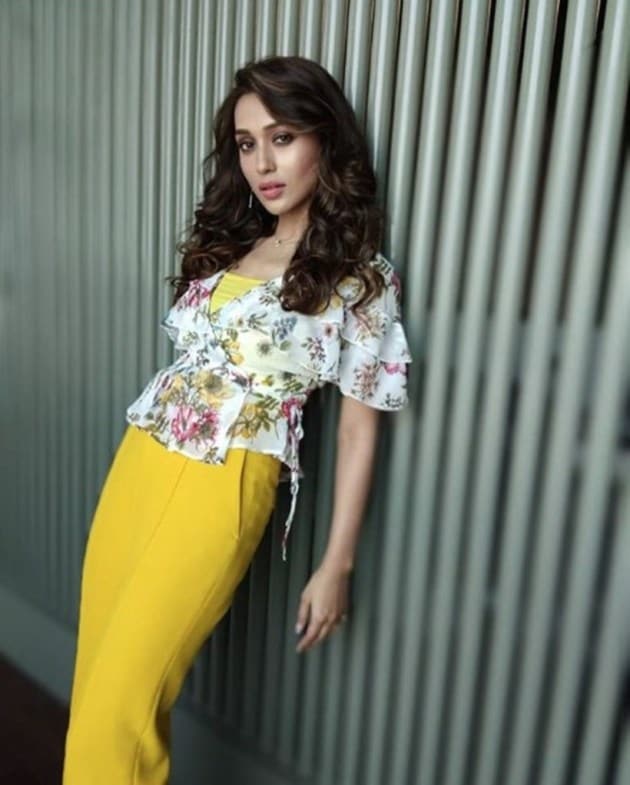 Best Instagram pictures of actor-politician Mimi Chakraborty ...