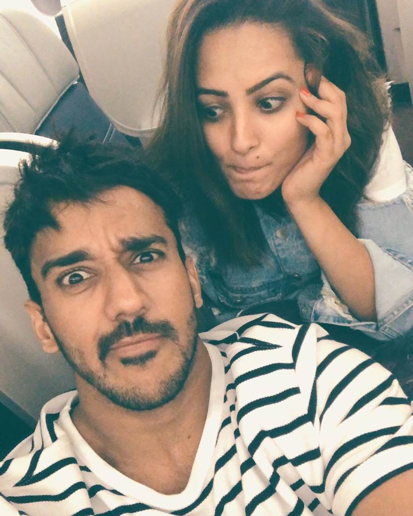 Anita Hassanandani-Rohit Reddy give major couple goals, see romantic ...