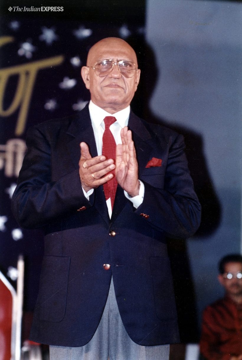 Remembering Amrish Puri: Rare pictures of the iconic Bollywood villain ...