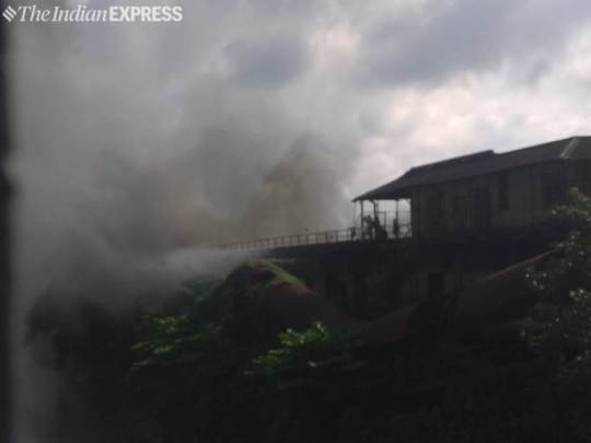 Fire breaks out at chemical factory near Howrah Bridge in Kolkata ...