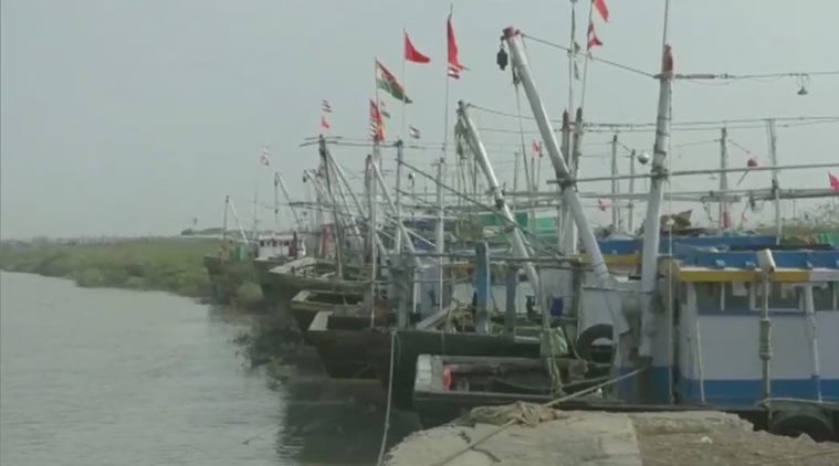 Weather Forecast, Temperature Today and Monsoon Highlights: Rain lashes ...