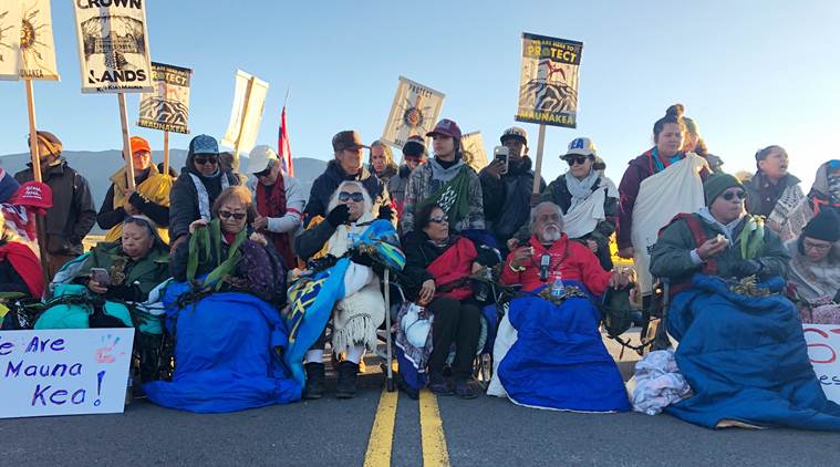 Police arrest Hawaiian protesters trying to block telescope | World ...
