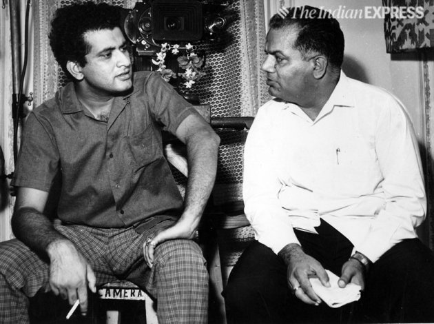 Manoj Kumar turns 82: Rare photos of Purab Aur Paschim actor ...