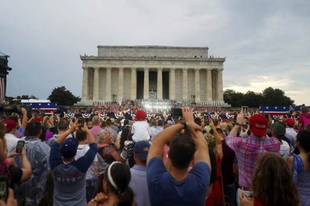 Donald Trump celebrates 4th of July with massive military parade ...