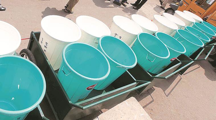 Pune: Free distribution of buckets for garbage collection to continue ...