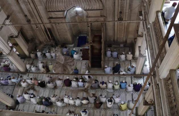 Nakhoda Mosque – Kolkata’s prime tourist attraction | India News News ...