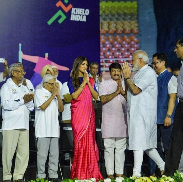 Fit India Movement launch: Shilpa Shetty looks elegant in this Raw ...