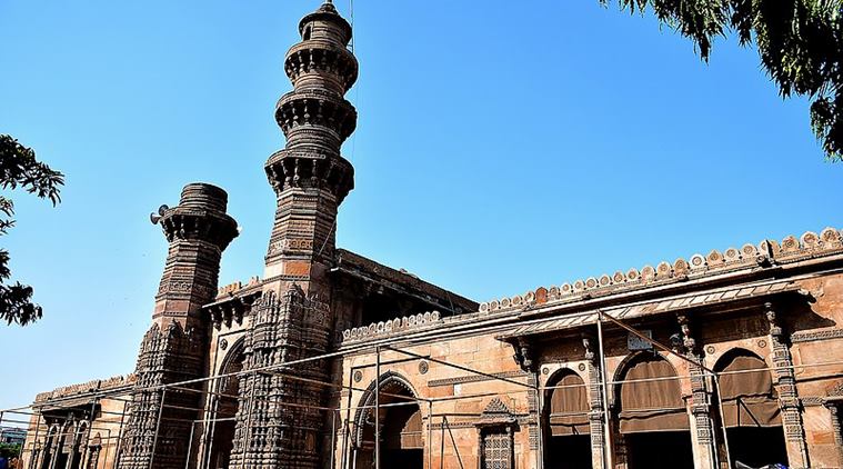World Tourism Day 2019: Facts about the Shaking Minarets of Ahmedabad