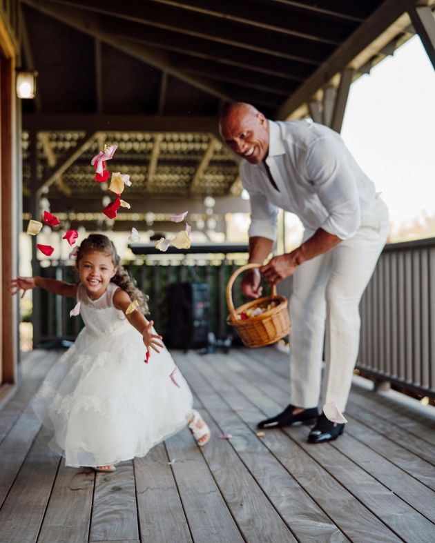 Inside Dwayne Johnson and Lauren Hashian’s Hawaiian wedding ...