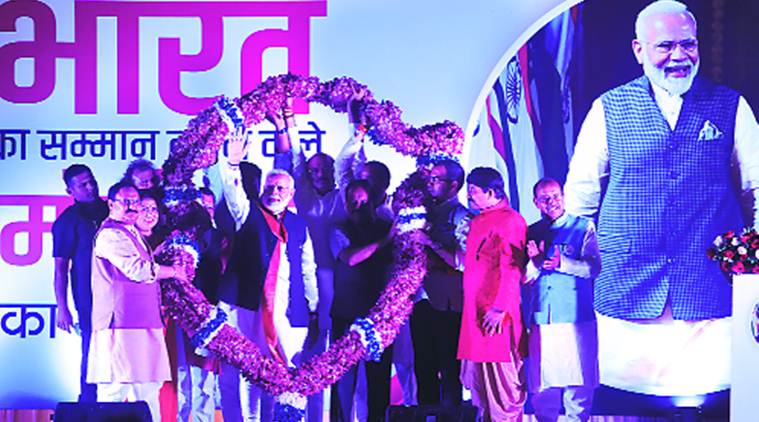 Back in India, PM says: ‘Howdy, Modi!’ talking point in UN | India News ...