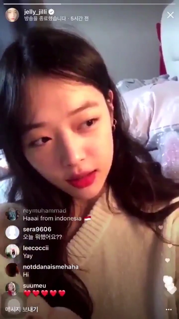 Death of Korean pop star Sulli highlights South Korea’s toxic fan ...