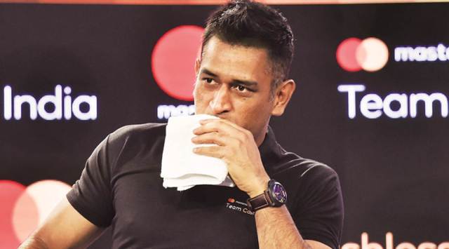 MS Dhoni wore his jersey entire night, shed few tears after Test ...