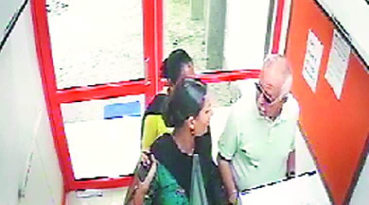 Delhi: ‘War veteran robbed by 2 women inside ATM in Hauz Khas’ | Delhi ...