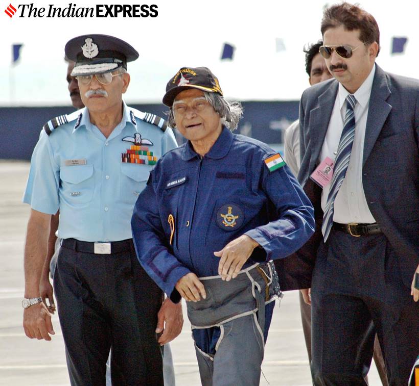 Remembering Dr APJ Abdul Kalam: Rare photos of the Missile Man | India ...