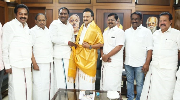 Days after praising MK Stalin, Tamil Nadu BJP vice-president joins DMK ...
