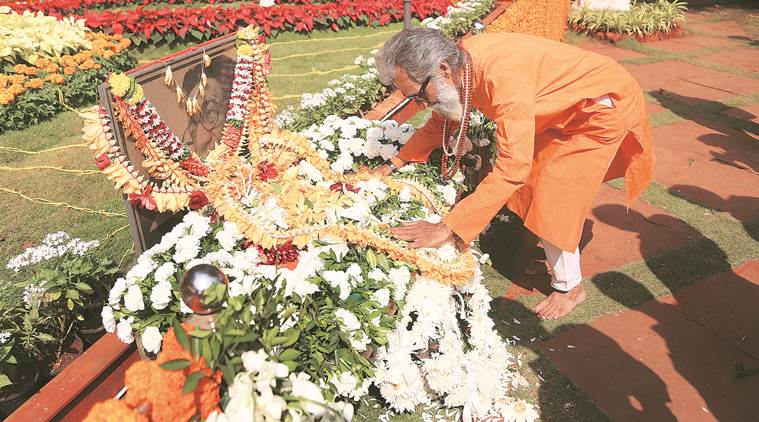 BJP evokes Hindutva on Bal Thackeray’s birth anniversary | Mumbai News ...