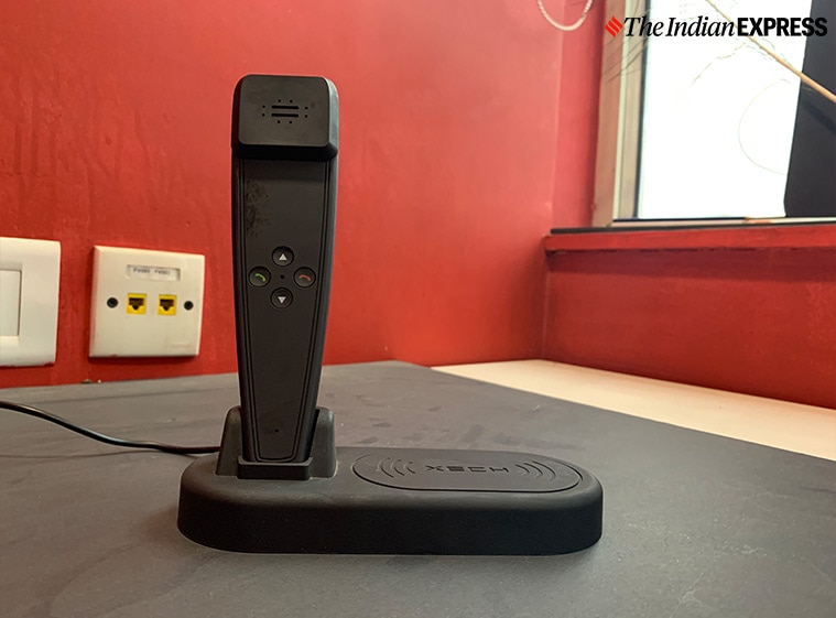 XECH Pulse wireless charger with smart handset review: Can this replace ...