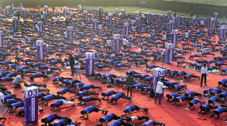 On Republic Day, over 2,400 take plank challenge in Mumbai, create ...