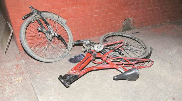 BEST bus runs over cyclist in Malad, driver held | Mumbai News - The ...