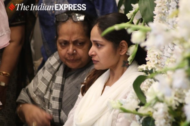 Mamta Banerjee, Partha Chatterjee and others attend Tapas Paul’s ...