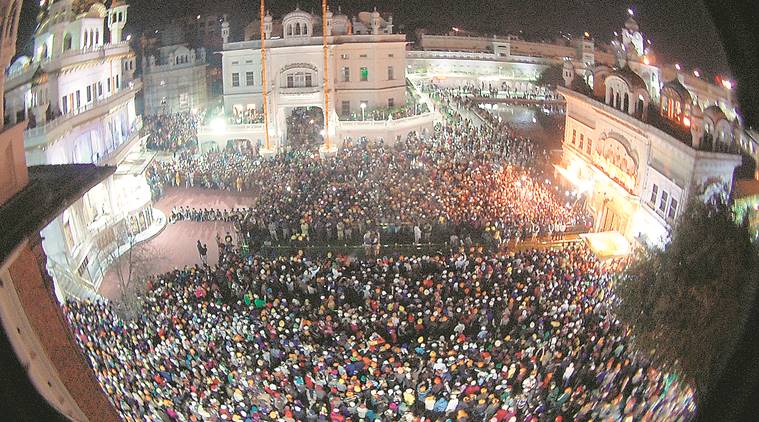 Punjab govt contacting 2,000 people who were at Holla Mohalla, which 2 ...