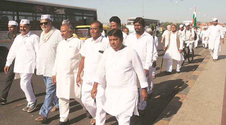 90 yrs of salt movement: Gandhi’s great grandson leads march to Dandi ...