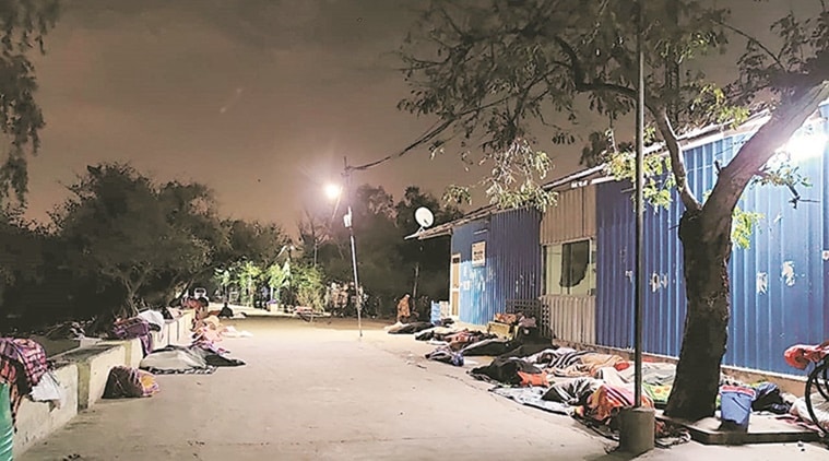 Delhi: Social distancing inside shelter but cramped outside | Delhi ...