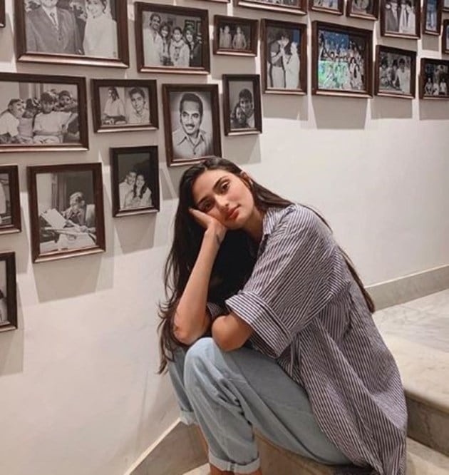 Athiya Shetty’s summer look is casual and minimalist | Lifestyle ...