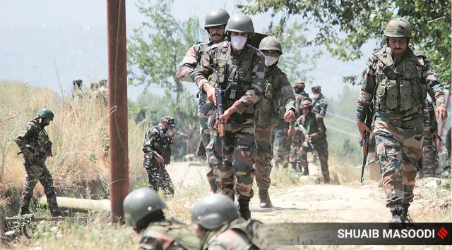 Militants strike again, 3 security personnel killed in Baramulla ...
