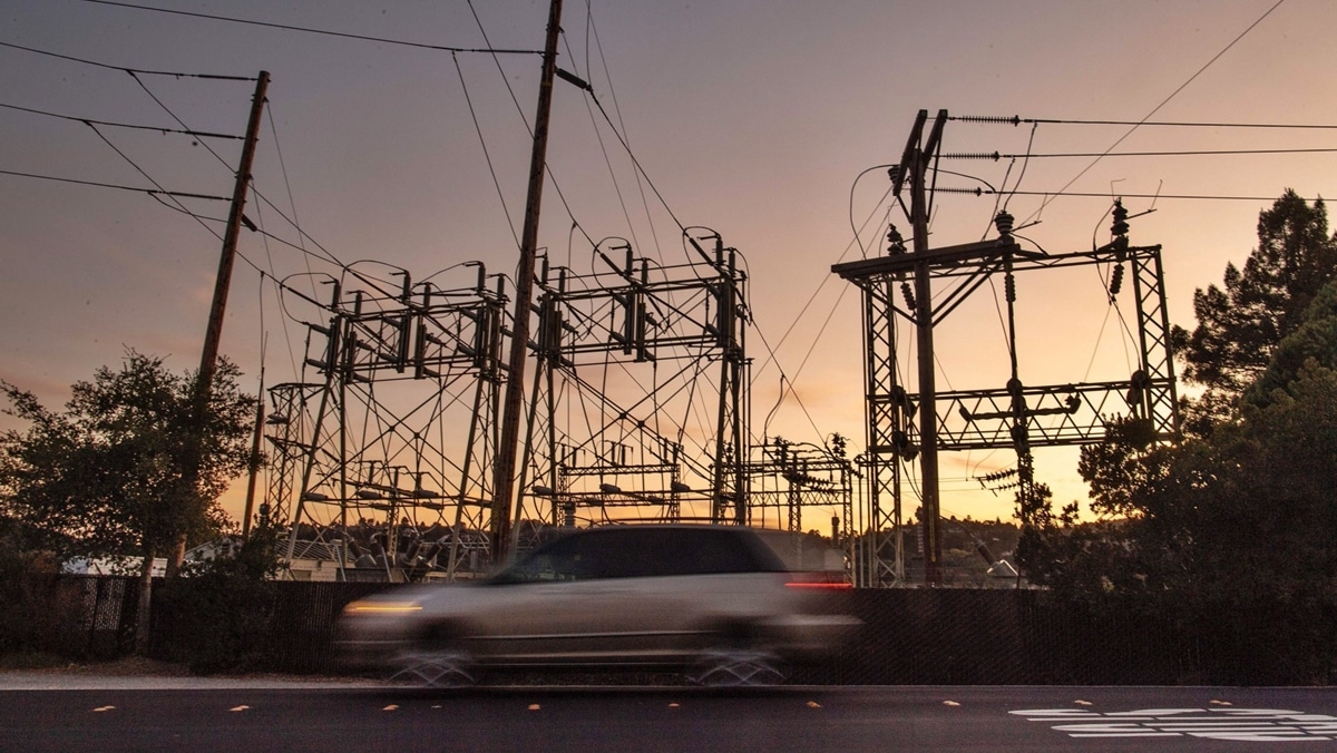 California ducked another blackout. Its new crisis: 155 blazes | World ...