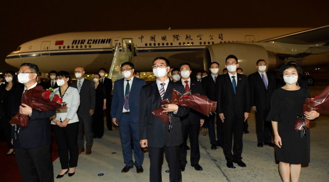 Chinese diplomats return from Houston consulate shut by US | World News ...